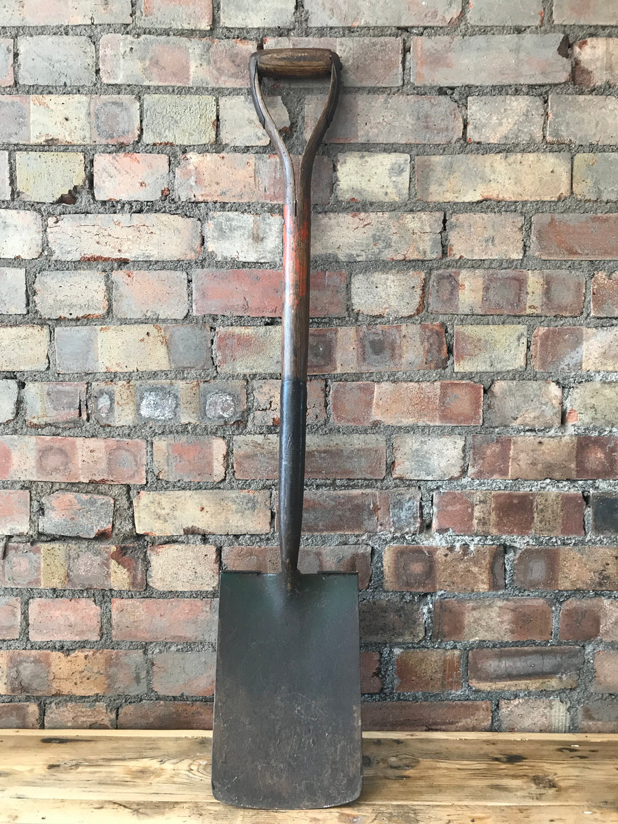 Antique Spade – Reclectic