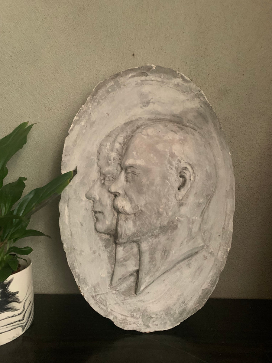 Plaster Mold of King George & Queen Mary – Reclectic